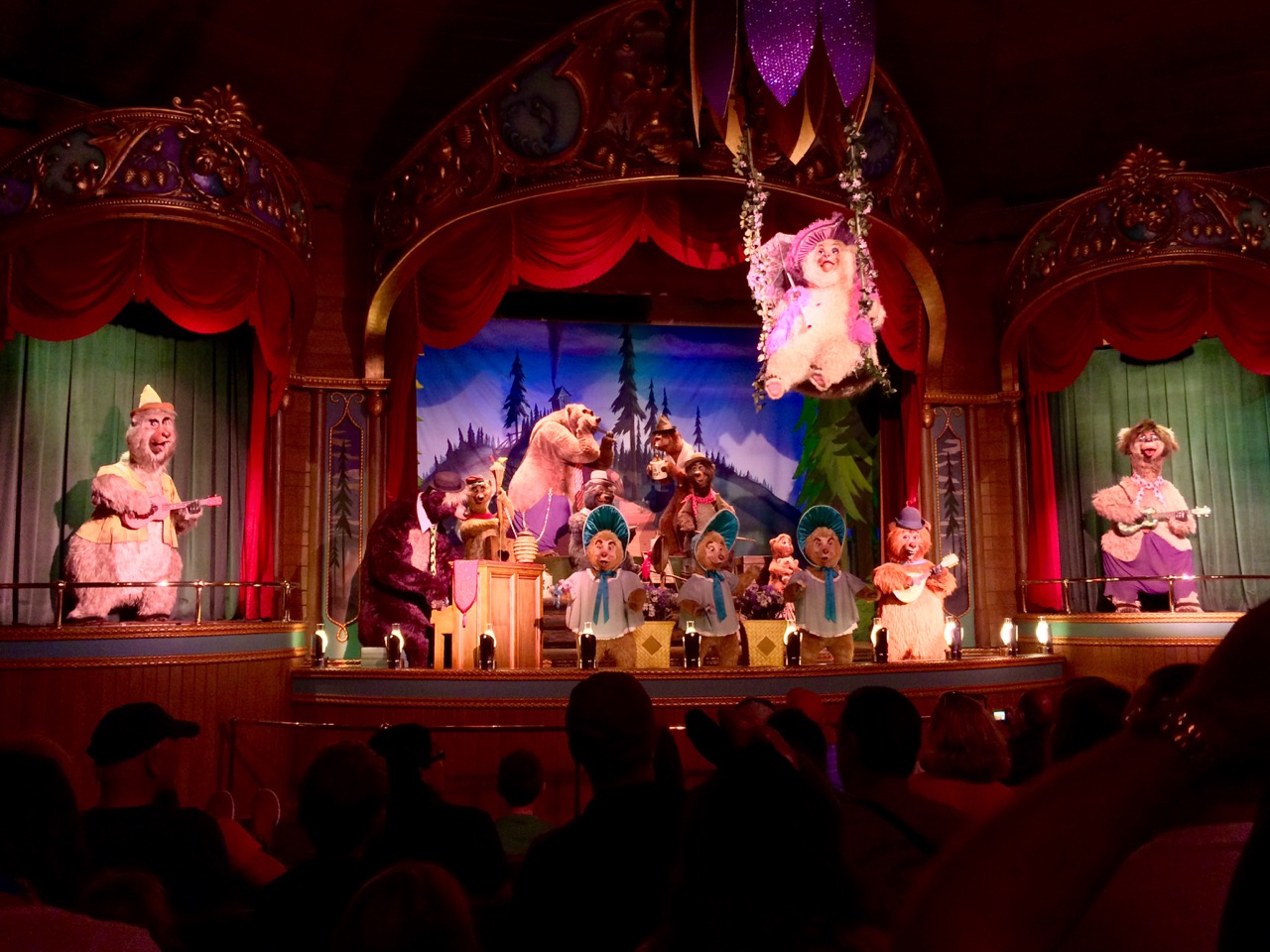 Why Love the Country Bear Jamboree – Disney Insights