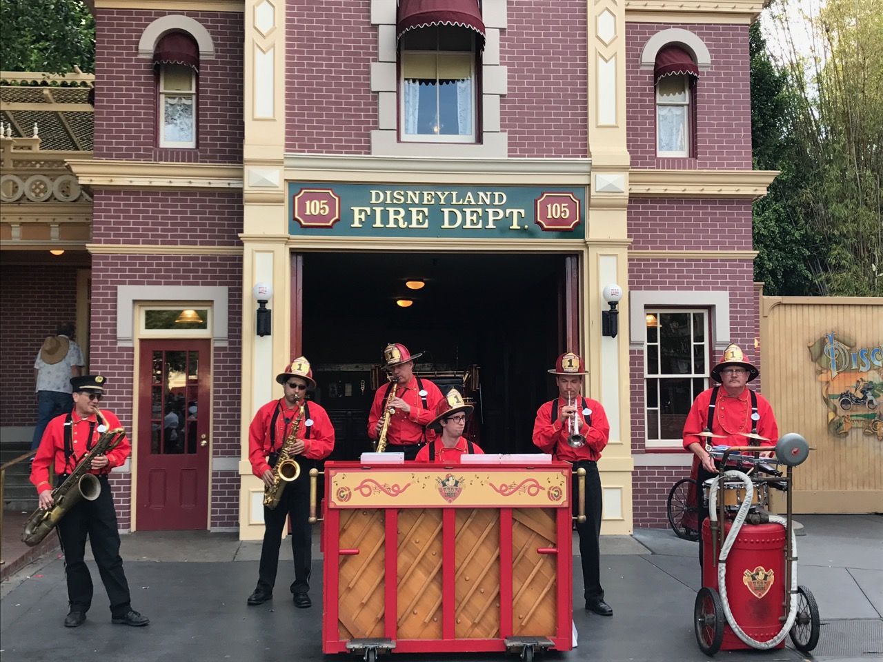 Main Street, U.S.A. – Disney Insights